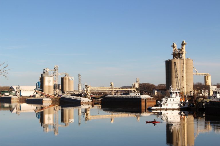 Port of Winona Sees Strong Barge Year, Improves Port - The Waterways ...