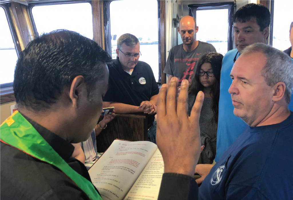 Devall Towing Puts New Boat, Barges Into Service - The Waterways Journal