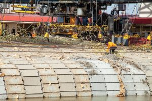 Mat Sinking Unit Armors Mississippi River Banks - The Waterways Journal