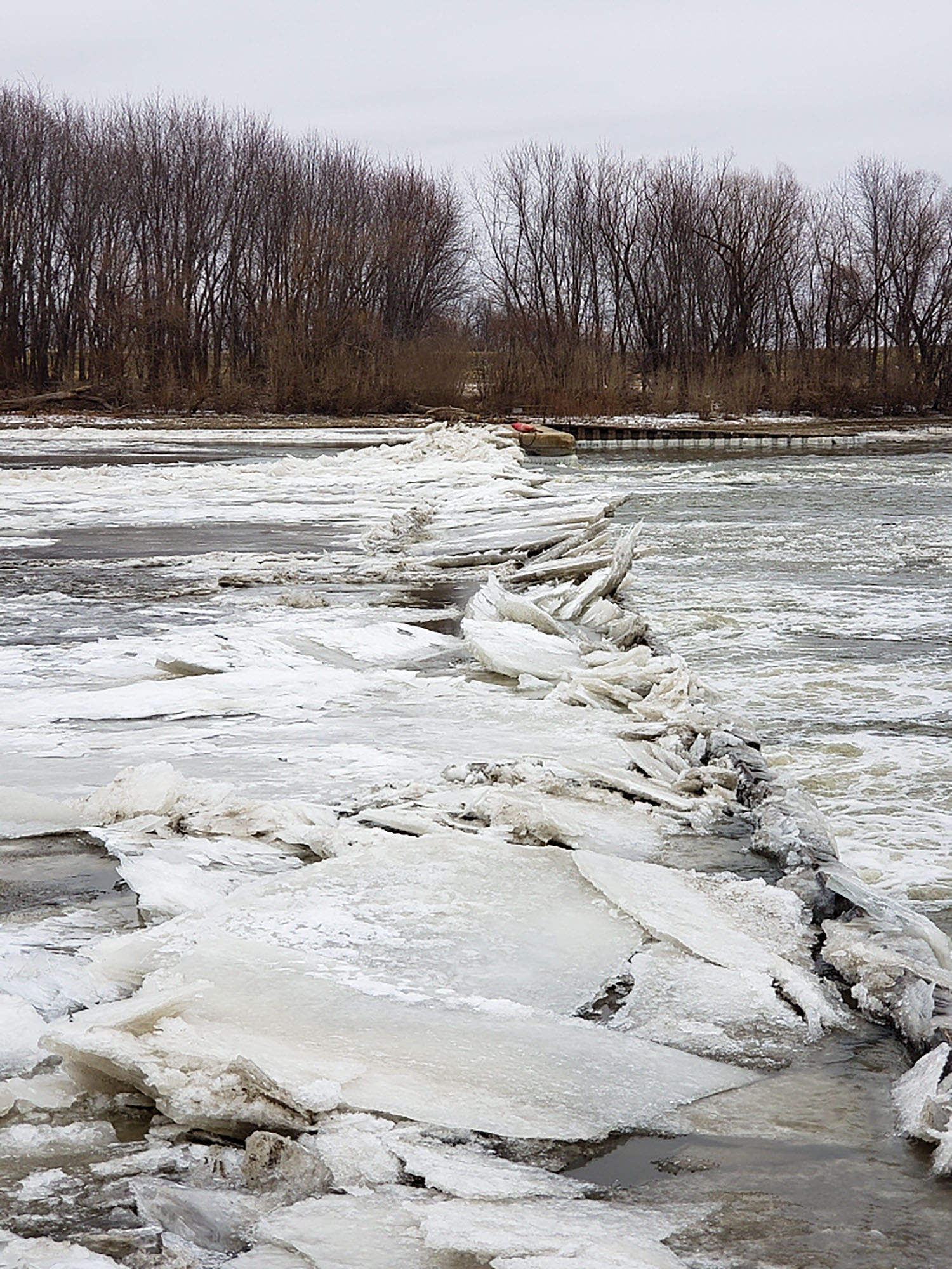 Ice, Low Water Affecting Navigation - The Waterways Journal
