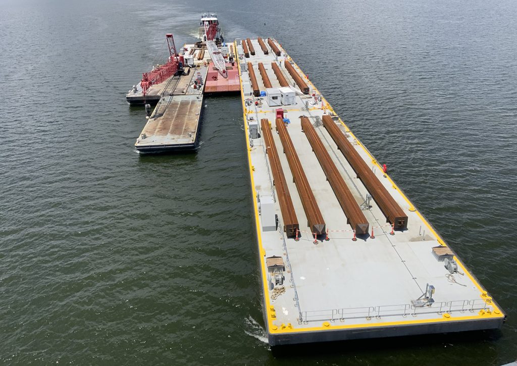 Spud Barges Installed As Interim Lock Guide Wall - The Waterways Journal